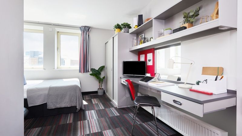 The 7 Best Nightclubs in Coventry | Collegiate - UK