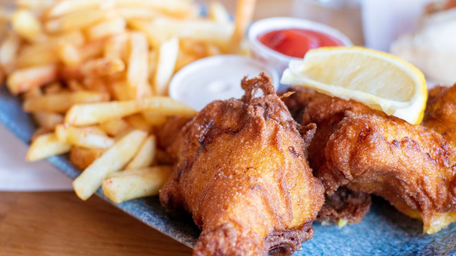 The 6 Best Fish and Chip Shops in Winchester - Collegiate - UK
