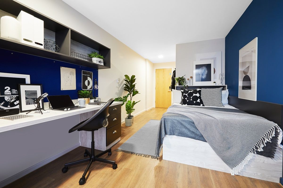 Tudor Place Chester | Student Studio & Ensuites | Collegiate AC